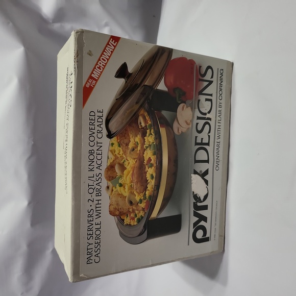 Pyrex | Kitchen | Pyrex Designs Ovenware Party Servers Casserole Sealed ...